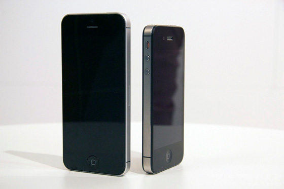 Comparatif iPhone 4S avec un Prototype d'iPhone 5 (photos et videos ...